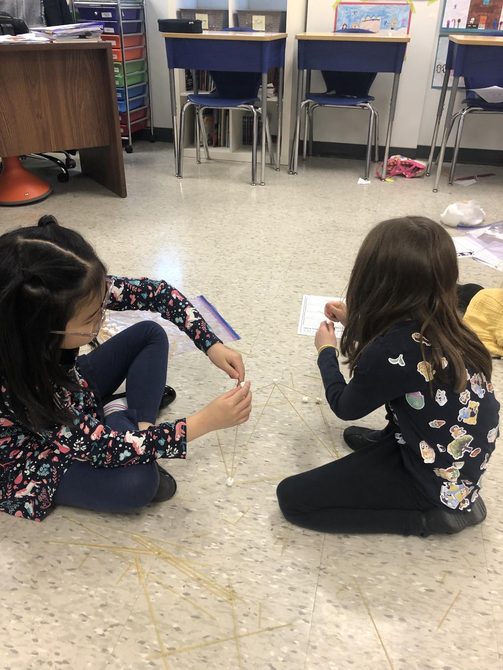 Marshmallow Spaghetti Towers - Newton's Grove School: Kids Grow Here
